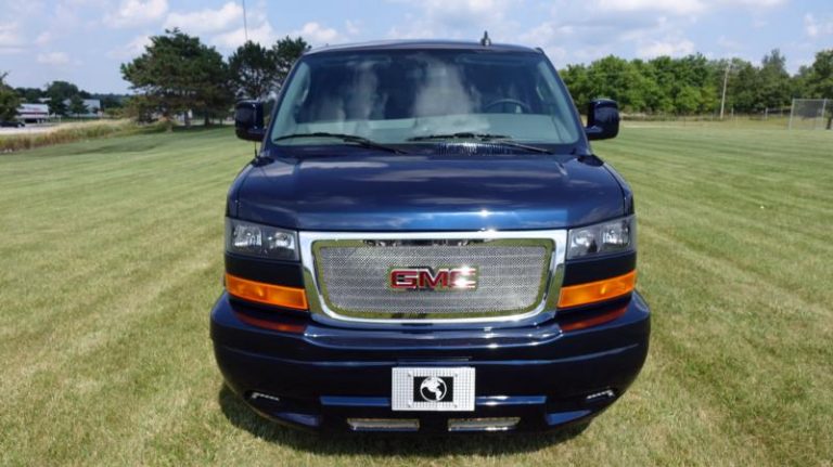 Chevy/GMC Dark Blue Metallic - Fred Beans Chevrolet