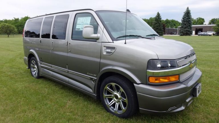 Chevy/GMC Silver Burch Metallic - Fred Beans Chevrolet