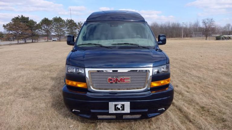 Chevy/GMC Dark Blue Metallic - Fred Beans Chevrolet