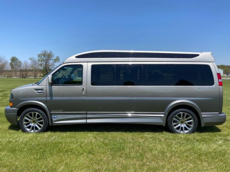 Chevy/GMC Silver Burch Metallic - Fred Beans Chevrolet