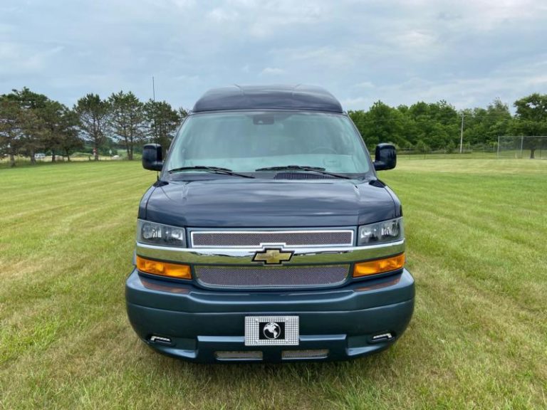 Chevy/GMC Dark Blue Metallic - Fred Beans Chevrolet